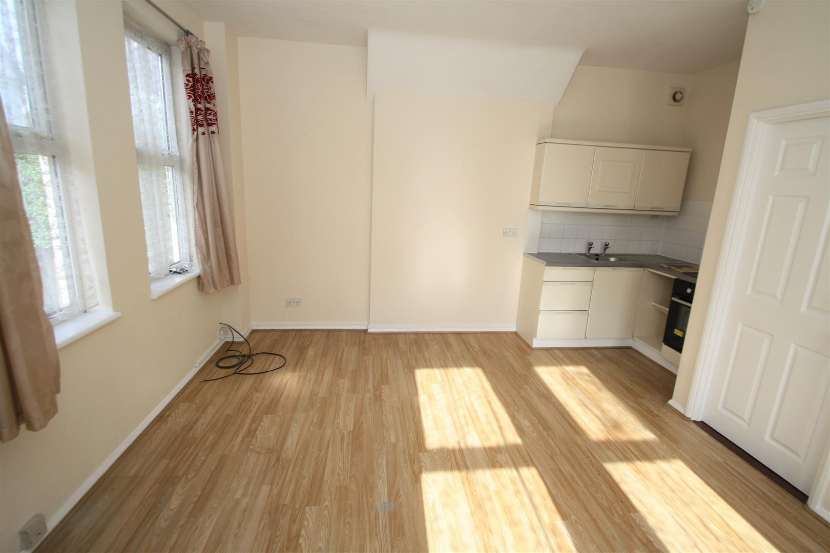 Appointmoor | Southbourne Grove, Westcliff-On-Sea